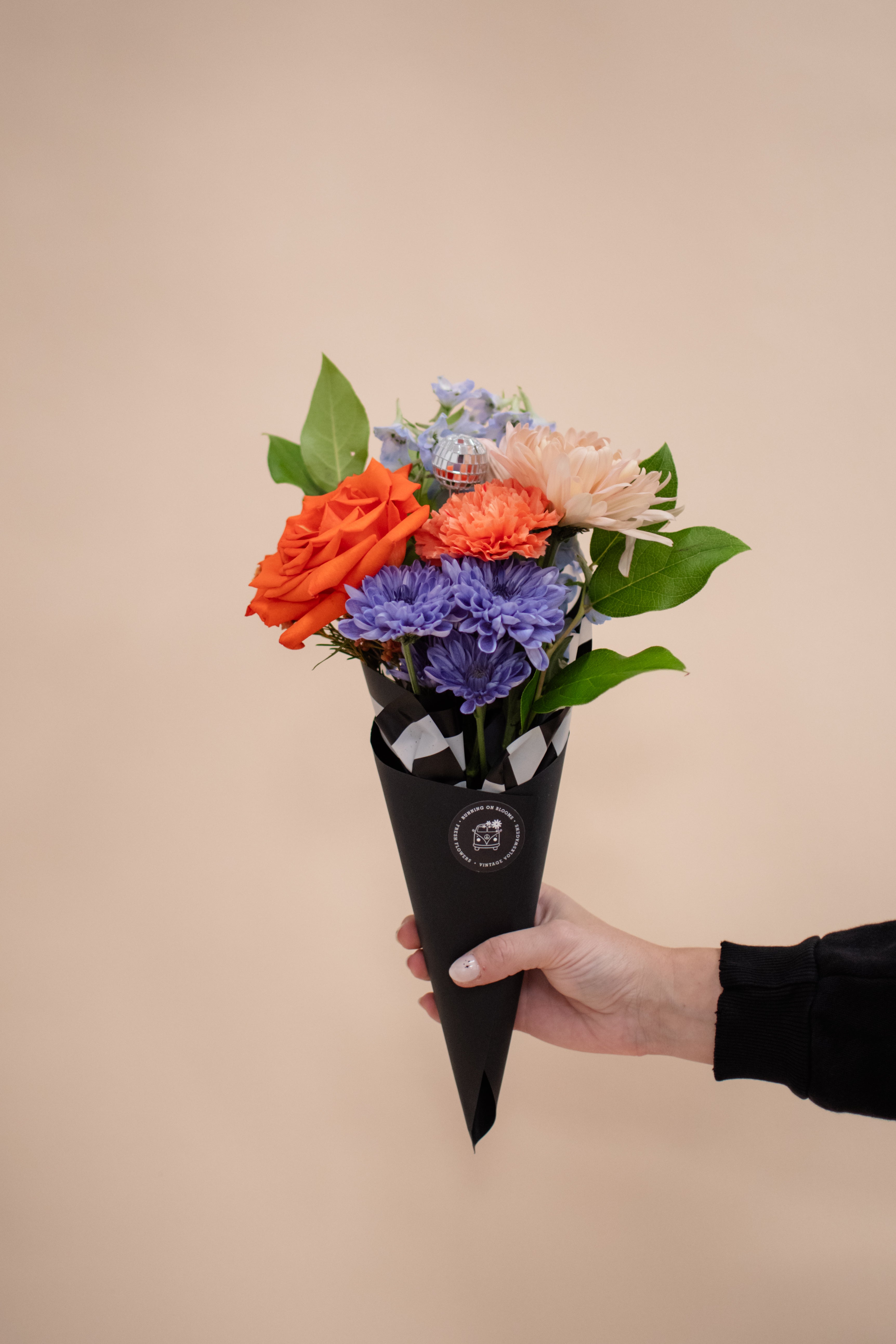RUNNING ON BLOOMS | Fresh Flowers & Vintage Volkswagens – RunningonBlooms